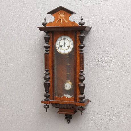 WALL CLOCK, Neo-Renaissance. Clocks & Watches - Wall Clocks - Auctionet