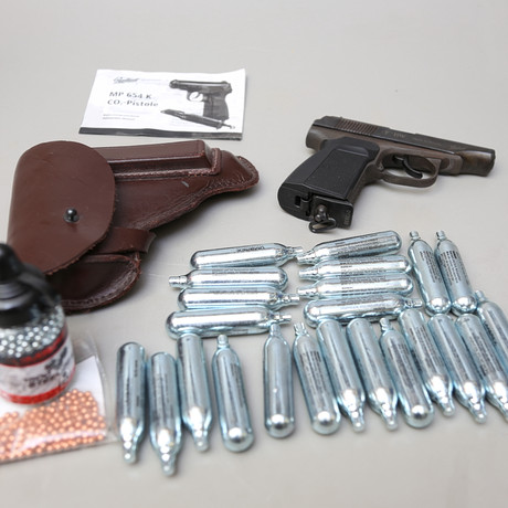 RADIKAL. AIR GUN, Radikal 654K, Carbon cartridge, round bullets 4.5mm ...