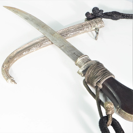 DAGGER, oriental, silver. Silver & Metals - Silver - Auctionet