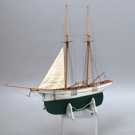 BOAT MODEL, 2 masted sailing vessel, 1900s. Miscellaneous - Technica ...