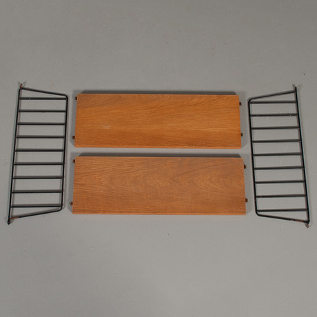 STRINGHYLLA. Ek,1950/60-tal. Möbler - Skåp & Hyllor - Auctionet