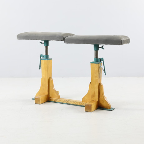 PHOTOGRAPHER BENCH, for portrait photography. Furniture - Other - Auctionet