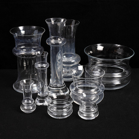 SIGNE PERSSON MELIN. "Boda Blom", 9 vaser, klarglas, Boda. Glas ...