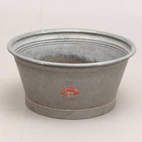 ZINKBALJA, 60 liter. Silver & Metall - Övriga metallföremål - Auctionet