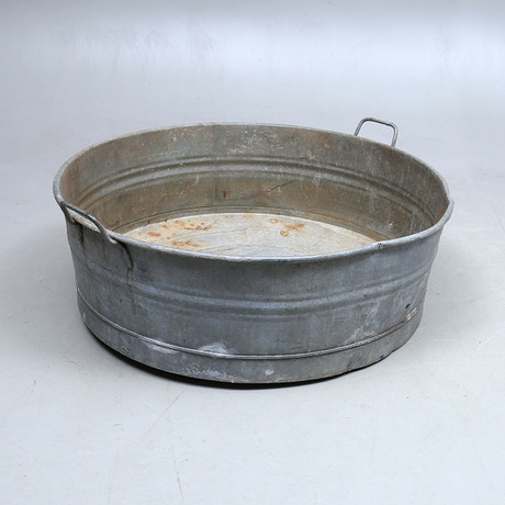 BALJA, zink, rund, 1900-tal. Trädgård & Byggnadsvård - Trädgårdsmöbler ...