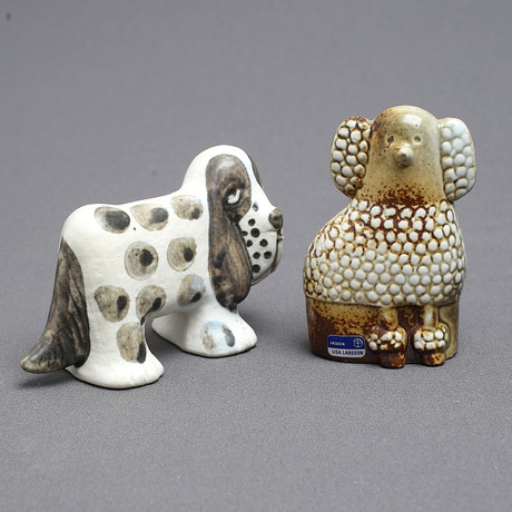 LISA LARSON. Figurines, 2 pcs, stoneware, "Spaniel" and "Poodle", from ...