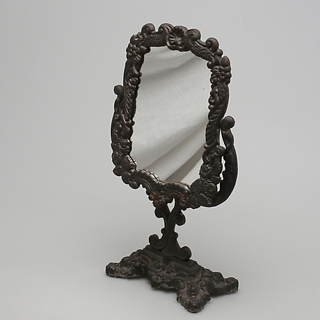 TABLE MIRROR in cast iron, early 20th century. Mirrors - Auctionet