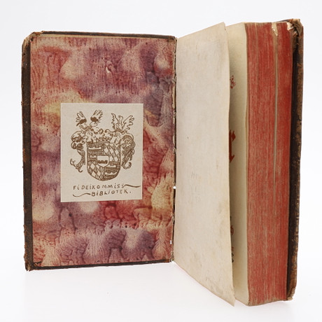 TYSK VAPEN-KALENDER 1752 MED 114 KOPPARSTUCKNA VAPENSKÖLDAR. Böcker ...