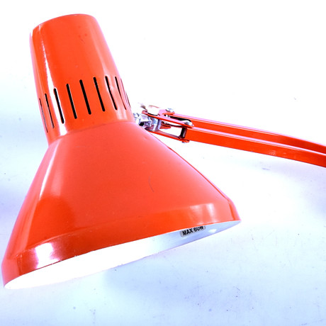 SKRIVBORDSLAMPA, orangelackerad metall, 1970-tal. Belysning & Lampor ...