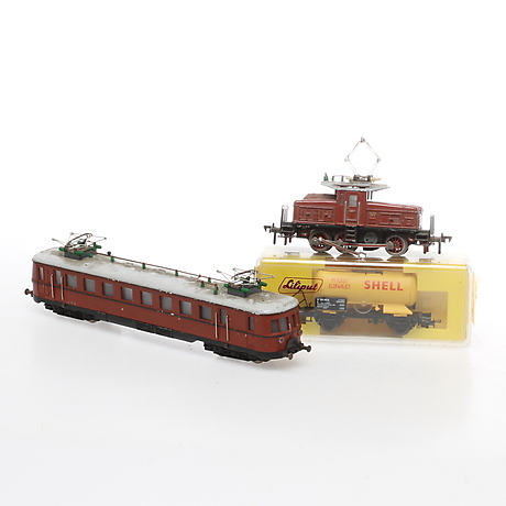 MODEL TRAIN FLEISCHMANN rail bus 1370 and gear locomotive 1330. Liliput ...
