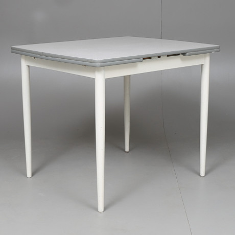 BORD, Perstorpsplatta med mönster Virrvarr, 1900 talets sista hälft ...