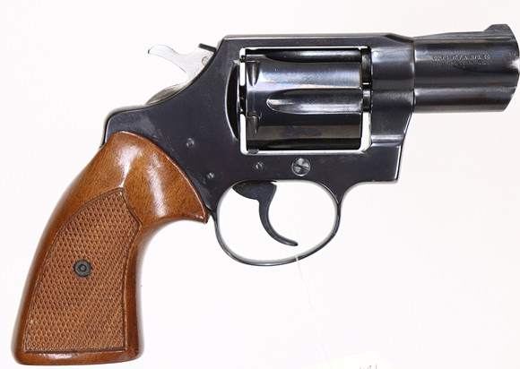 131. REVOLVER, Americano, Doble Acción, marca Colt, modelo Detective ...