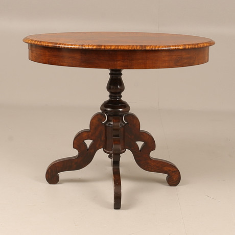 COFFEE TABLE, New Rococo, 19th century. Furniture - Tables - Auctionet