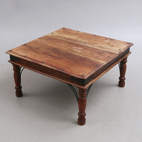 COFFEE TABLE, wood, 1900s. Furniture - Tables - Auctionet