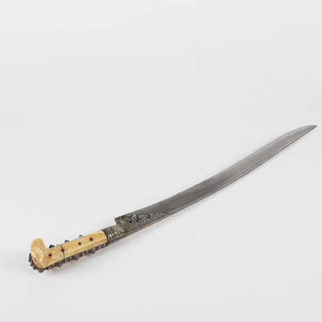SWORD, SK Yatagan, bone handle with silver fittings. Weapons ...