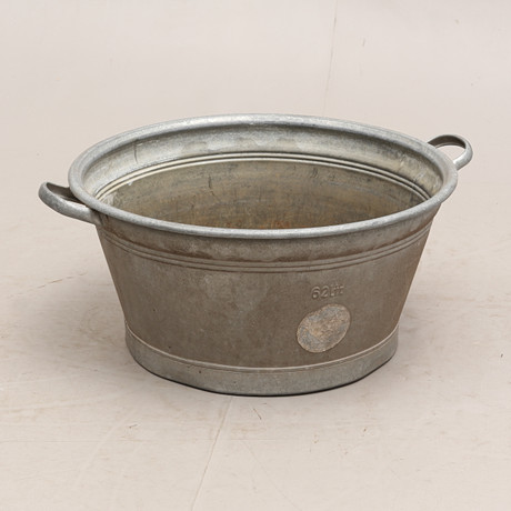 ZINKBALJA, 62 liter. Silver & Metall - Övriga metallföremål - Auctionet