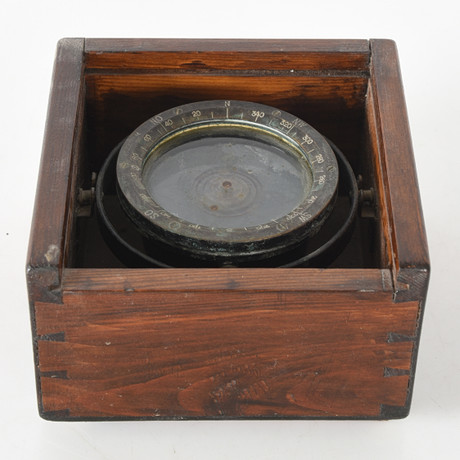 KOMPASS, Lyth, Stockholm. Samlarföremål - Teknika & Nautika - Auctionet