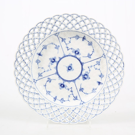 CAKE DISH, porcelain, "Musselmalet" full blond, no. 1098, Royal Danish ...
