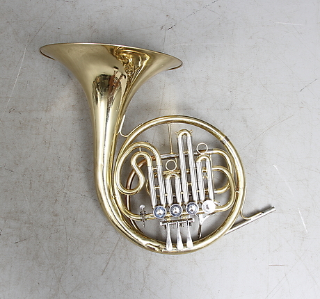 VALTHORN, Yamaha, YHR-321. Samlarföremål - Musikinstrument - Auctionet