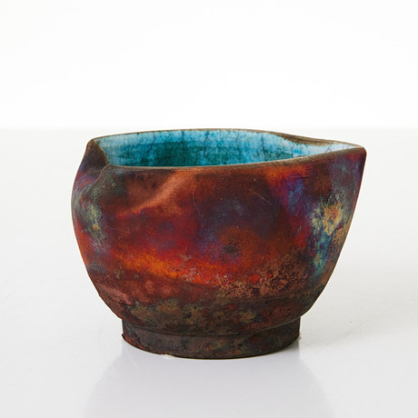 DAN LEONETTE (FÖDD 1941). SKÅL, rakubränd keramik, signerad: Dan ...