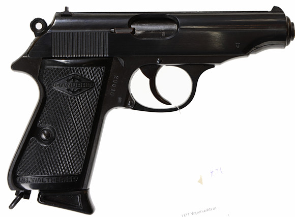 59. PISTOL, fransk, Halvautomatisk, fabrikat Manurihn, modell PP ...