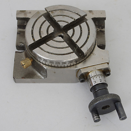 ROUND FEED TABLE. Miscellaneous - Modern Tools - Auctionet