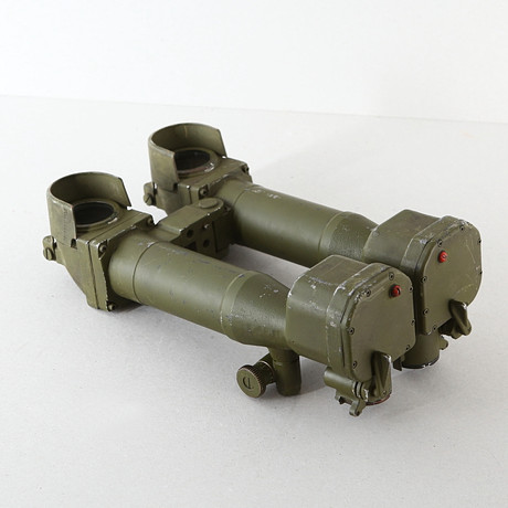 CENTURION TANK TURRET SCOPE, 10 x 40, 1940s/50s. Weapons & Militaria ...