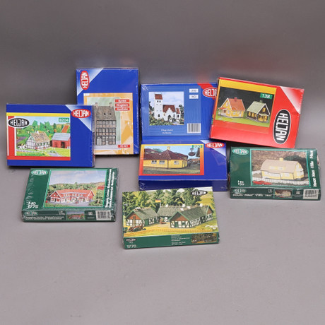 MODEL TRAIN BUILDINGS, 8 units, HO scale, Heljan. Toys - Auctionet