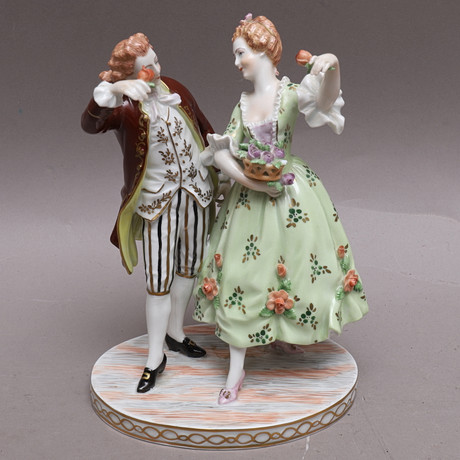 FIGURINE, rococo couple, porcelain, Dresden. Ceramics & Porcelain ...