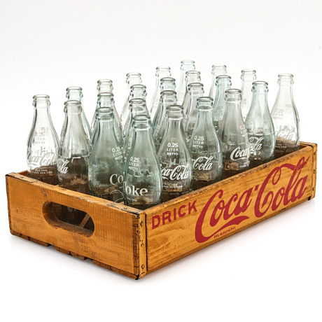 Coca-Cola back med 24 flaskor, 1900-talets andra hälft. Övrigt - Övrigt ...