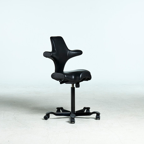 PETER OPSVIK. STOL "Capisco", stol, Håg, sitt-, sitsdjup och ...