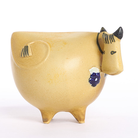 LISA LARSON. The figurine "Cow" from the series "Landskapsdjur ...