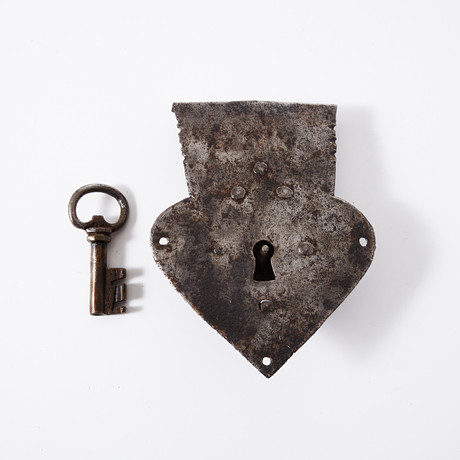 COFFIN LOCK, sheet iron, 18th century, so-called jaw lock. Folk art ...