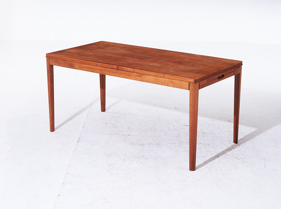 ENGSTRÖM & MYRSTRAND, soffbord, "Aristokrat". Möbler - Bord - Auctionet