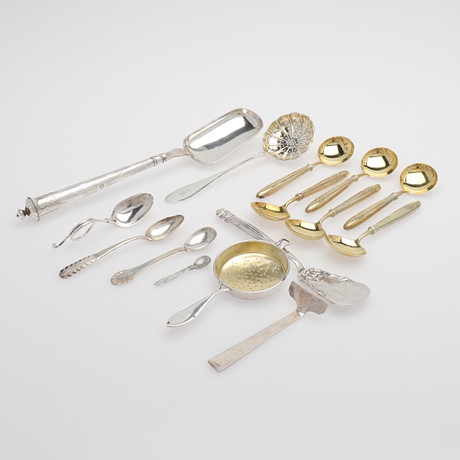 SKEDAR, FÖRLÄGGSBESTICK SAMT TESIL, silver, 15 delar. 502 g. Silver ...