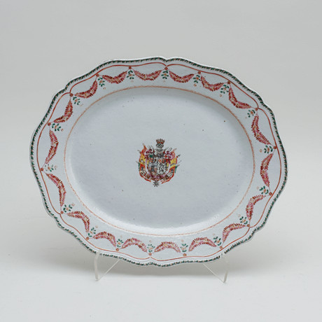 PLATE, "Weapons porcelain" China, 18th century. Ceramics & Porcelain ...