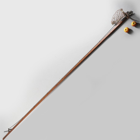 A VINTAGE FRUIT PICKER. Folk art - Other - Auctionet