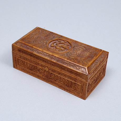 SKRIN, snidat trä, orientaliskt, 18/1900-tal. Asiatika - Auctionet