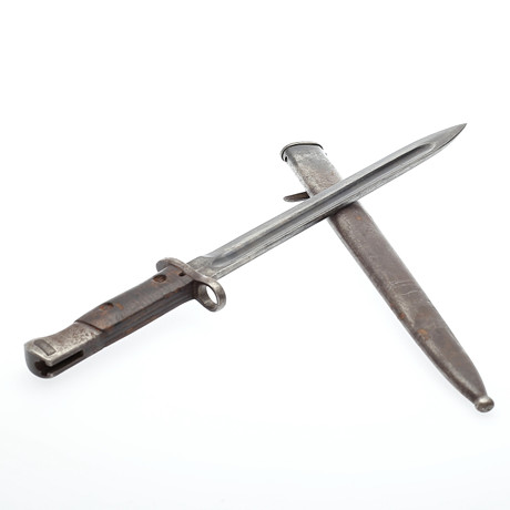 BAJONETT, metall, 1800/1900-tal. Vapen & Militaria - Blankvapen - Auctionet