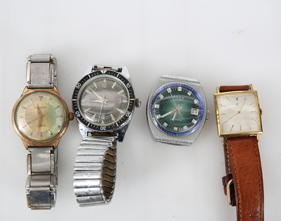BRACELETS, 4 pieces, including Eden. Clocks & Watches - Wristwatches ...