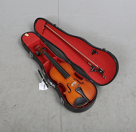FIOL, child model, 20th century. Miscellaneous - Musical instruments ...