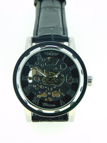 VINNARE SKELETT ARMBANDSUR. Klockor & Ur - Armbandsur - Auctionet