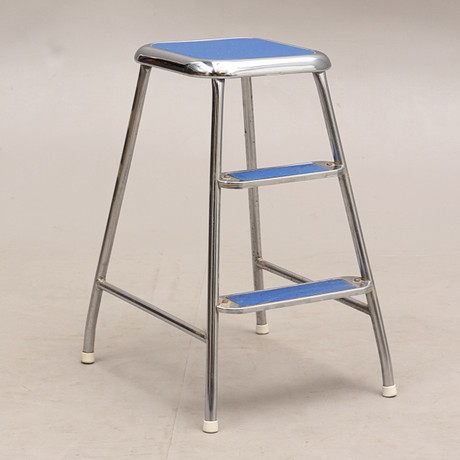 STEGPALL. AWAB, 1900-talet. Möbler - Fåtöljer & Stolar - Auctionet