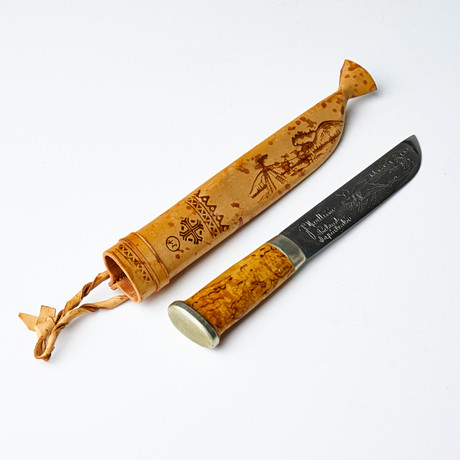 KNIV, J Martini, Finland, handtag i masurbjörk, slida i läder, signerad ...