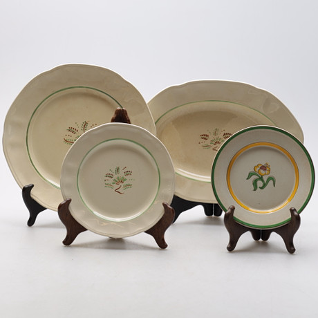 SERVISDELAR, 19 st, flintgods, "Belona" och "Anette", Wilhelm Kåge och ...