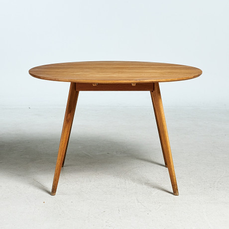 MATBORD, ek, rund modell, samtida. Möbler - Bord - Auctionet