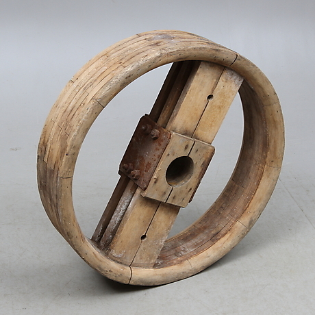 HJUL, trä, 1900-talets första hälft. Övrigt - Övrigt - Auctionet