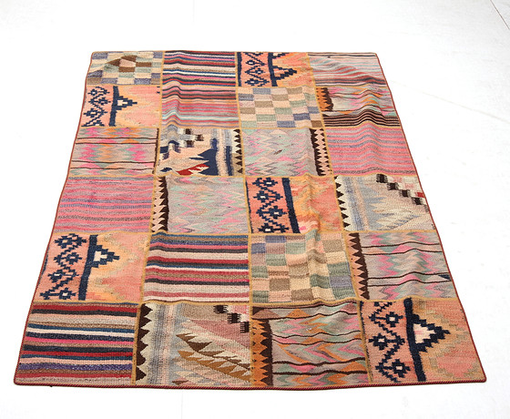 MATTA, Patchwork, 254 x 168 cm. Mattor & Textil - Mattor - Auctionet