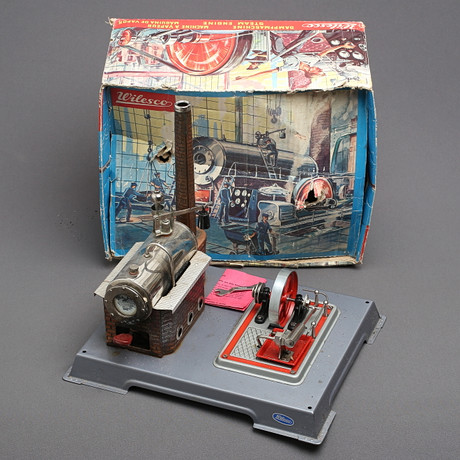 WILESCO D12 steam machine in original box. Toys - Toys - Auctionet