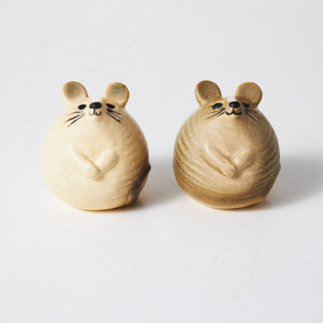 LISA LARSON. Figuriner, 2 st, mus, stengods, signerade. Keramik ...